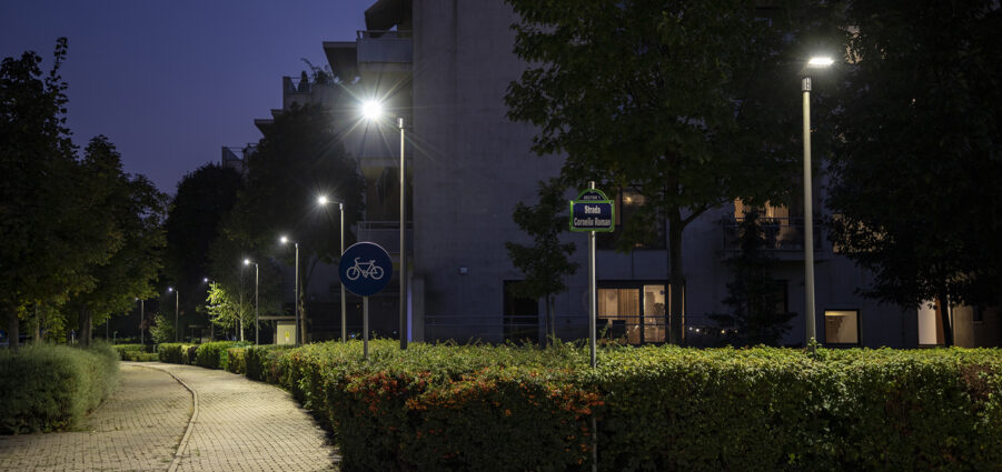 THEOS ｜ IoT-ready street lighting post-top luminaires | Cenit Lighting ...
